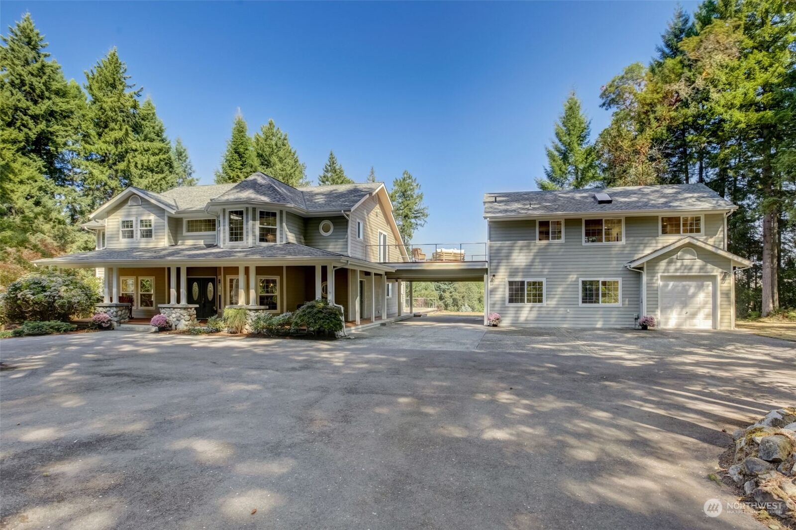 House for sale in Fox Island: 1097 9th Avenue NW, Fox Island, WA 98333