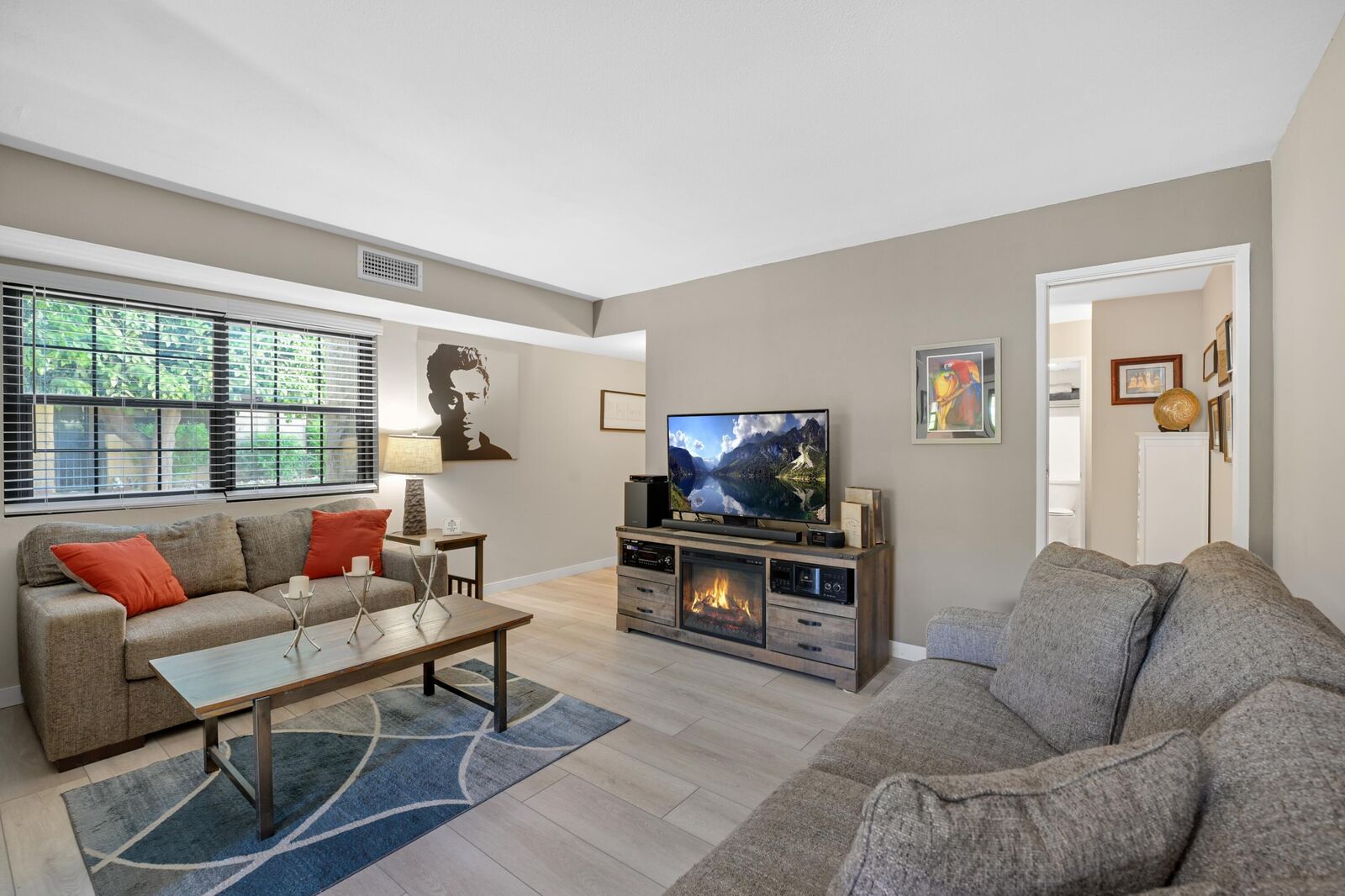 Home for sale in Palm Springs: 5300 E Waverly Drive J15, Palm Springs ...