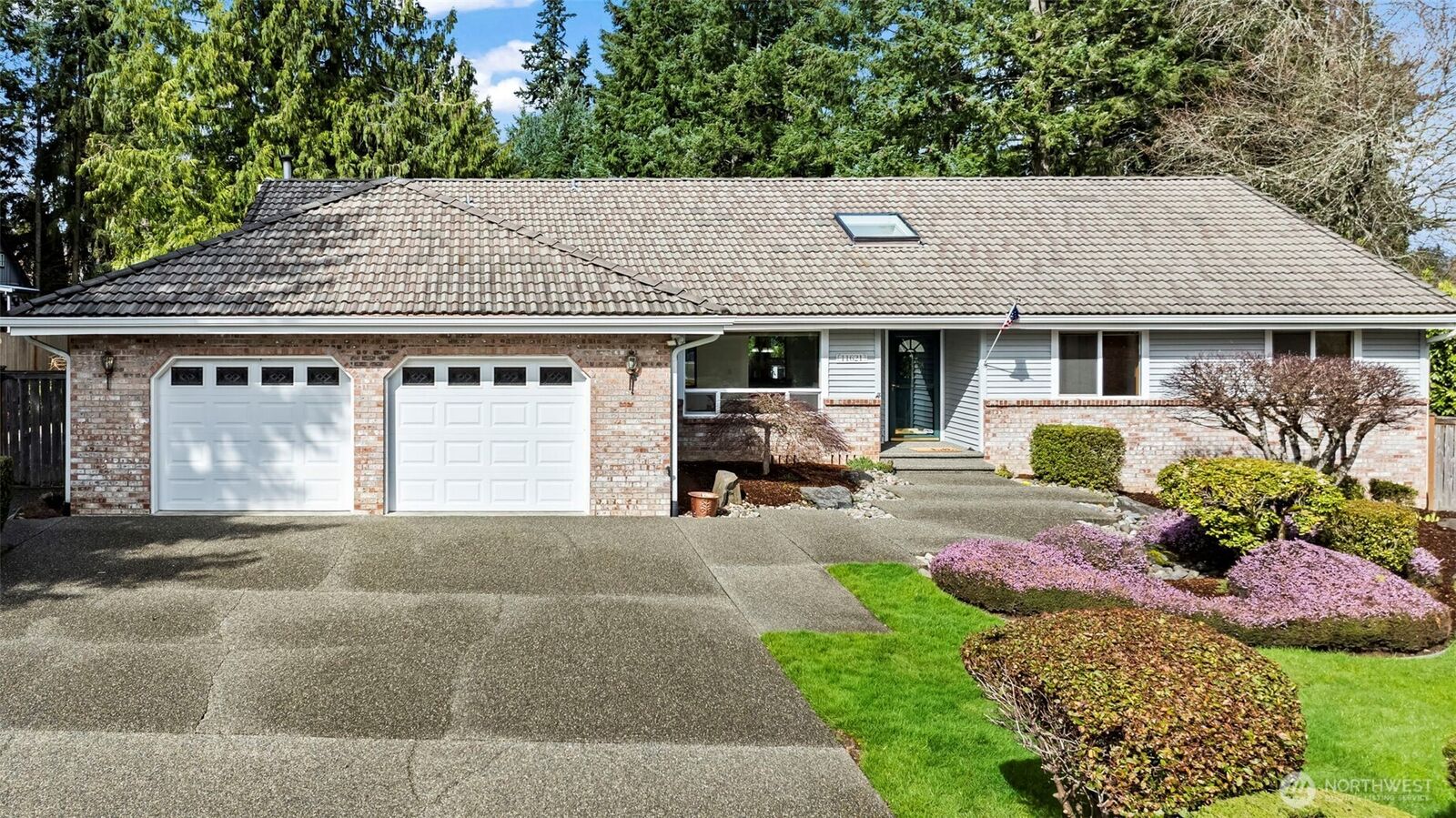 MLS#2345615: 11621 141st Street E, Puyallup, WA 98374