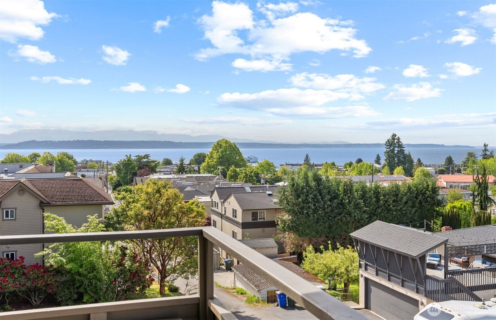 MLS#2381667: 655 Main Street 304, Edmonds, WA 98020