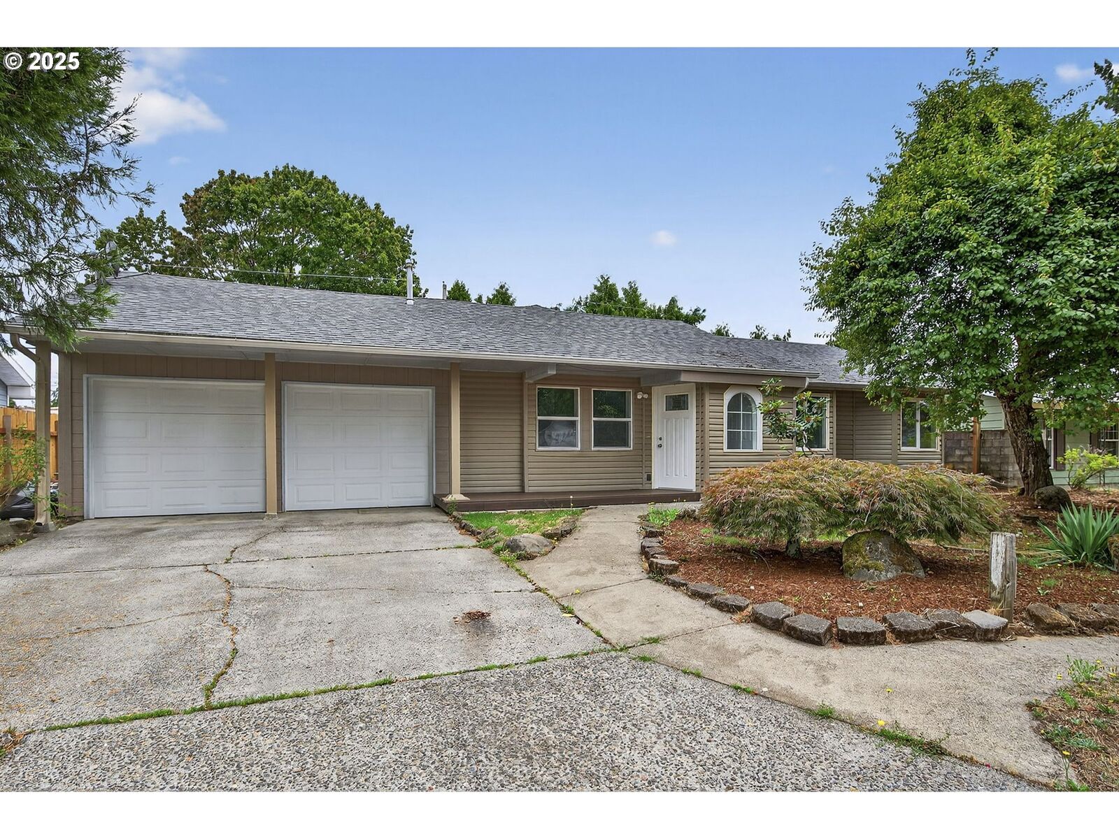 Home for sale in Portland: 1512 SE 159th Ave, Portland, OR 97233