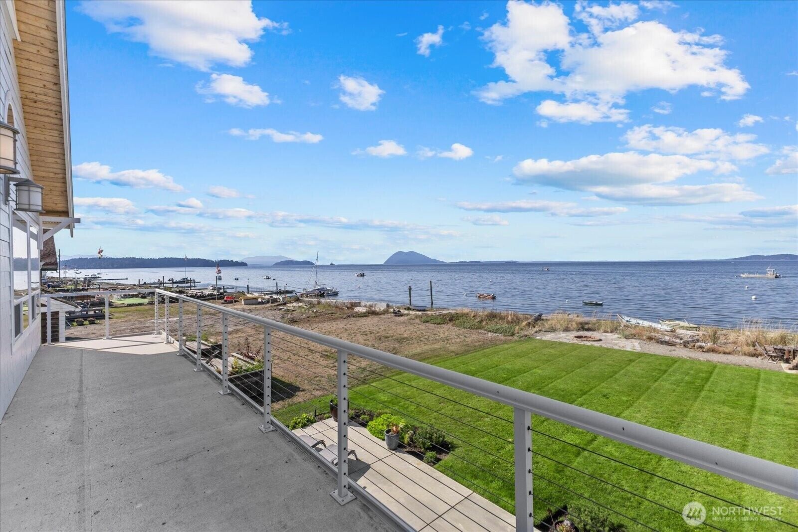 Home for sale in Bow: 11295 Blue Heron Road, Bow, WA 98232